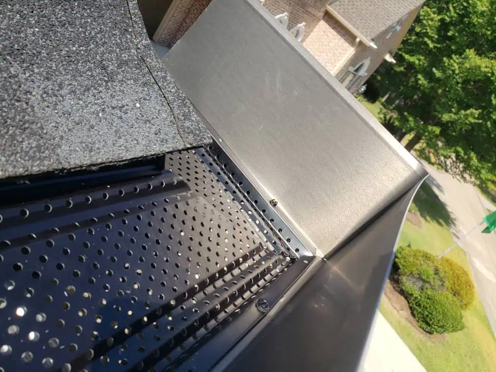 Gutter Screens in Harris County, TX | Arm Strong Gutters