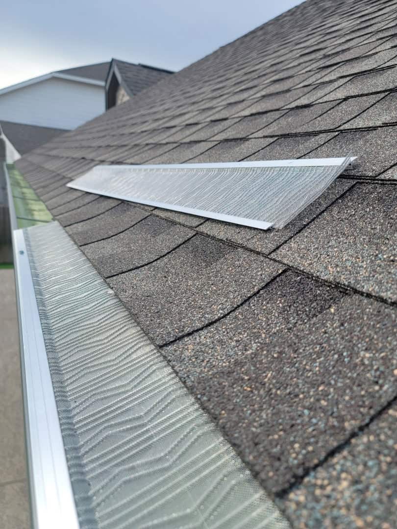 Install Gutter Screen in Harris County | Arm Strong Gutters